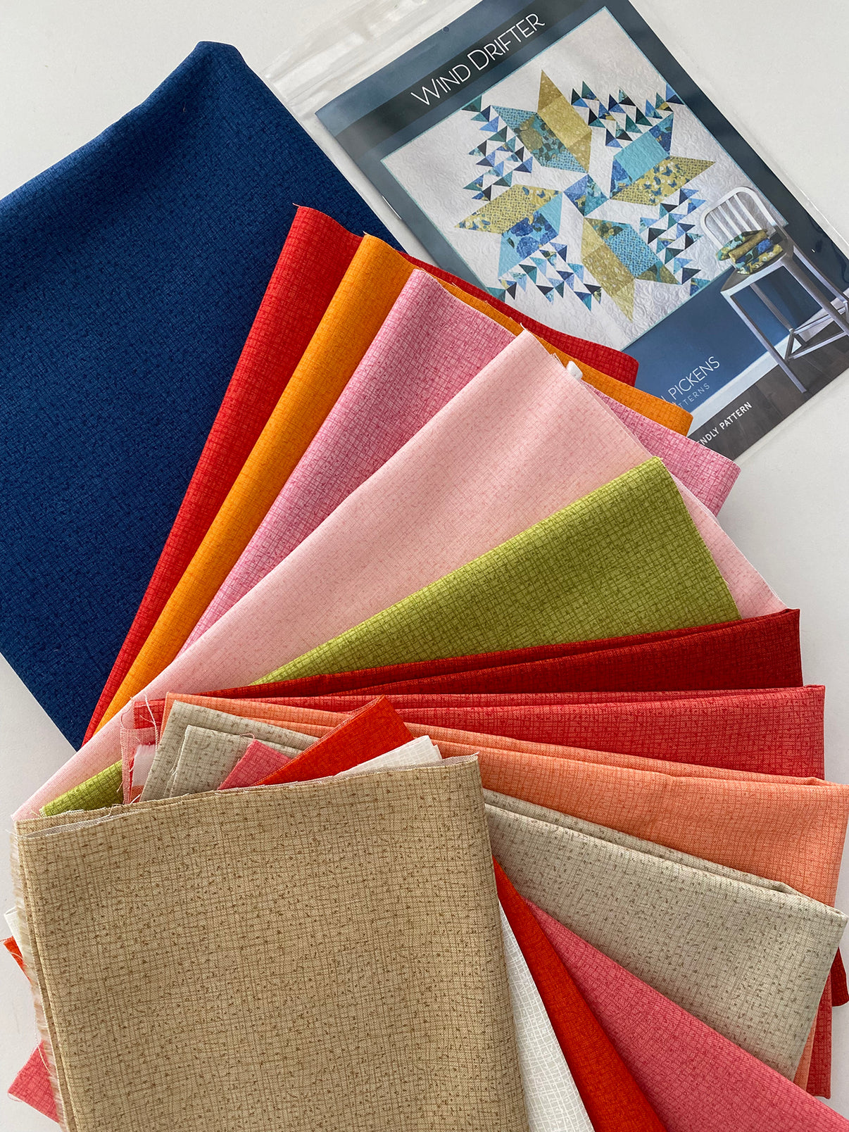 A QUILT KIT of WIND DRIFTER – Robin Pickens
