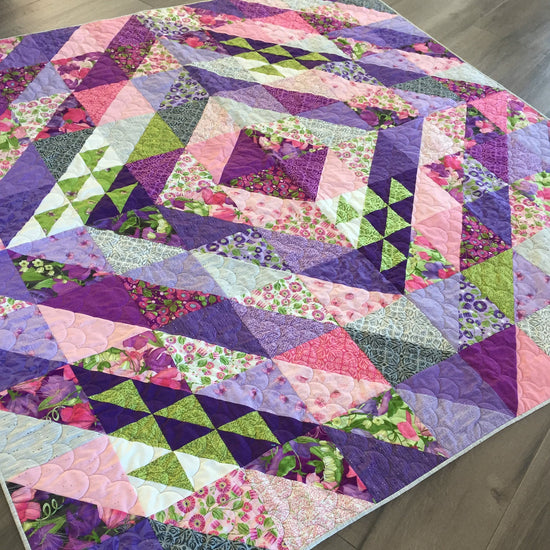 FACETED Quilt Pattern (printed booklet) by Robin Pickens / Fat Quarter